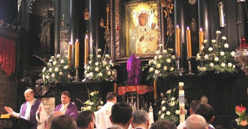 From Krakow: Black Madonna Sanctuary of Czstochowa Day Tour - Frequently Asked Questions