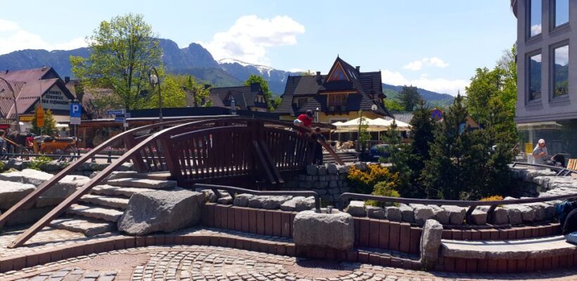 From Krakow: Dunajec River Rafting and Zakopane Town Tour - A Full Breakdown of the Experience