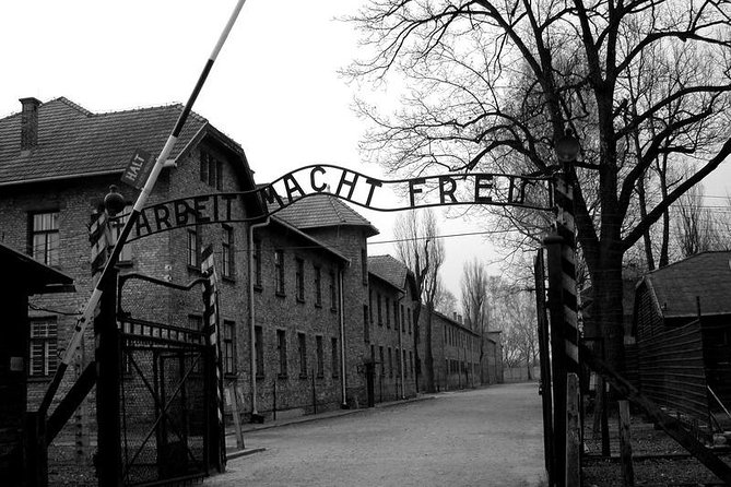 From Krakow: Private Transfer to Auschwitz-Birkenau - Participant Information