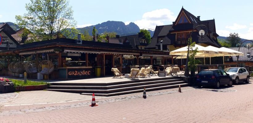 From Krakow: Slovakia Treetop Walk and Zakopane Tour - Authentic Experiences and Traveler Feedback