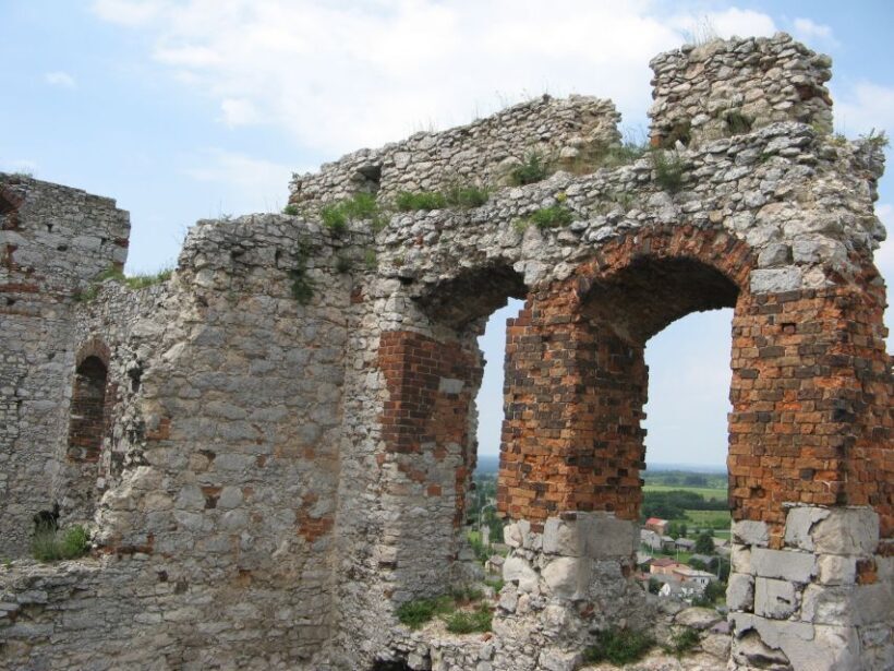 From Krakow: Trail of the Eagles Nests Day Tour - FAQ