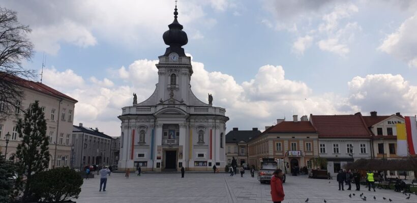 From Krakow: Wadowice and Pope John Paul II Route Day Trip - Wadowice Town and Its Charm