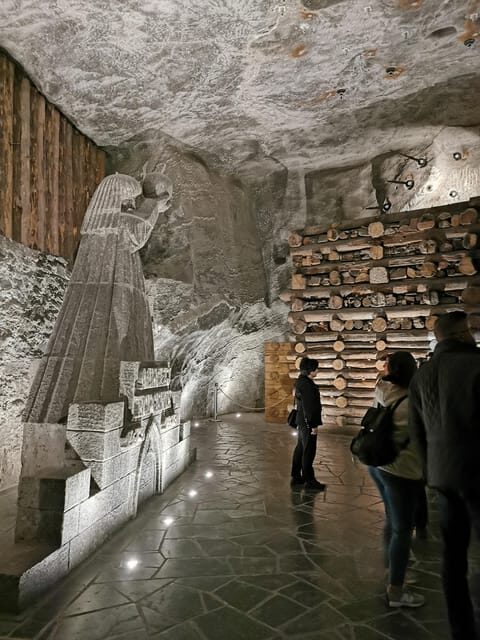 From Krakow: Wieliczka Salt Mine Guided Tour & Hotel pick-up - The Visitor Experience: Authentic, Well-Organized, and Enjoyable