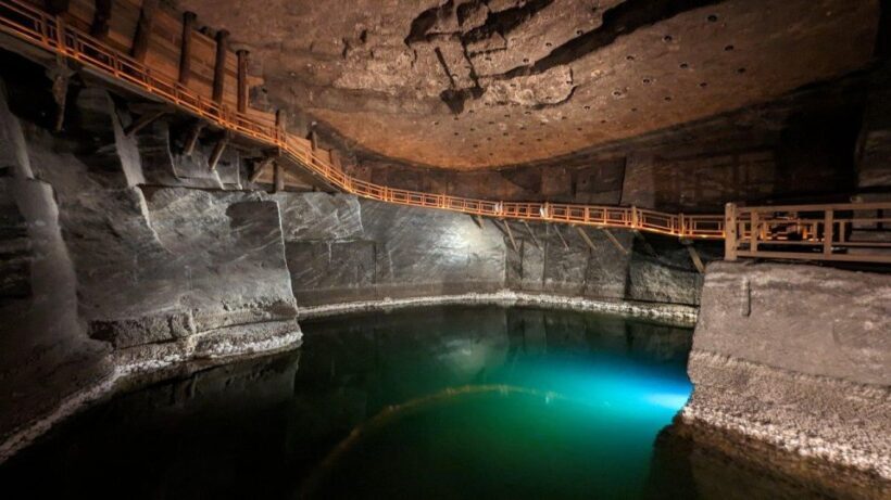From Krakow: Wieliczka Salt Mine Guided Tour & Transfer - The Caveats