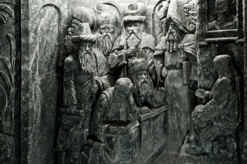 From Krakow: Wieliczka Salt Mine Half-Day Guided Tour - An Introduction to the Wieliczka Salt Mine Experience