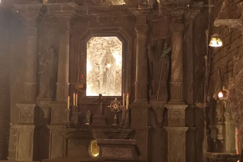 From Krakow: Wieliczka Salt Mine Tour in Italian - Who Will Love This Tour?