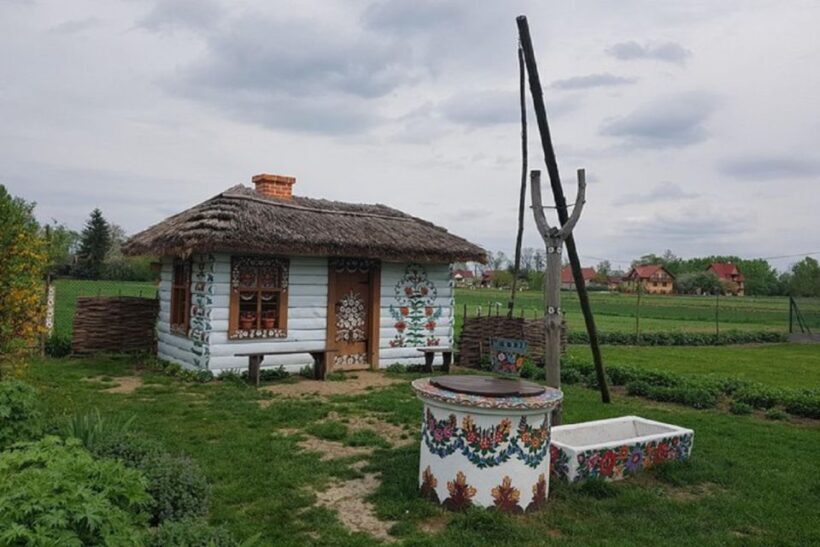 From Krakow: Zalipie and Painted Village Guided Tour - Discovering the Painted Village of Zalipie: An Authentic Day Trip from Krakow
