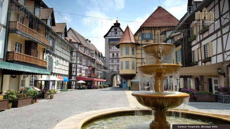 From Kuala Lumpur: Colmar Tropicale and Batu Caves Day Trip - Exploring the Kuala Lumpur: Colmar Tropicale and Batu Caves Day Trip