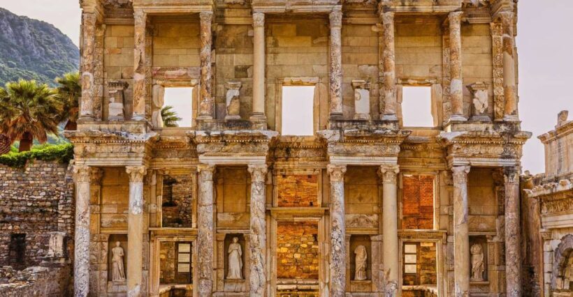 From Kusadasi: Ephesus Guided Sightseeing Tour with Lunch - Key Points
