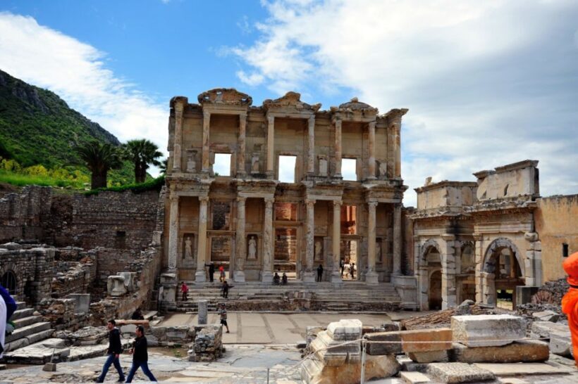 From Kusadasi or Selcuk: Full-Day Ephesus Tour with Lunch - Detailed Review of the Full-Day Ephesus Tour