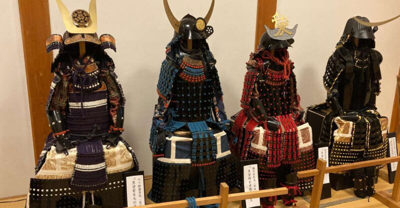 From Kyoto/Osaka/Kobe: Samurai Armor Dressing in a Castle - Samurai Armor Dressing at Sasayama Castle