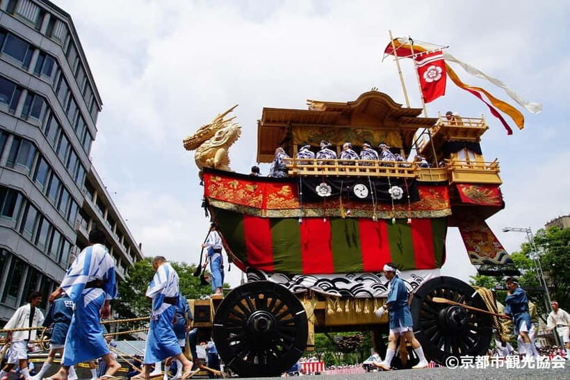 From Kyoto:Gion Festival and Lake Biwa Lunch Cruise Bus Tour - What to Expect from This Tour