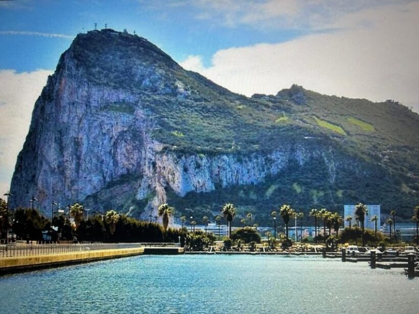 from La Cala/Marbella/Estepona: VIP Gibraltar tour with monkey rock + shopping - Final Thoughts: Who Should Consider This Tour?