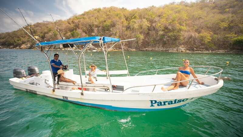 From La Crucecita: Private Huatulco 7 or 5 Bays Boat Trip - Who Will Love This Experience