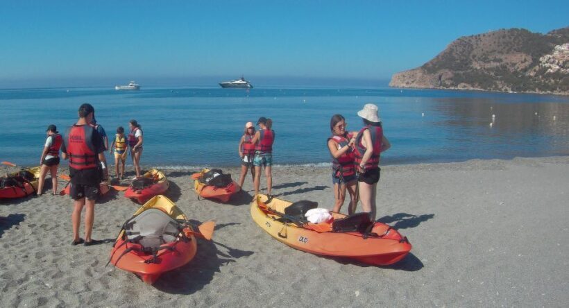 From La Herradura: Maro Cerro Gordo Kayak Tour - FAQ