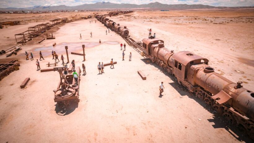 From La Paz: 3-Day Uyuni Salt Flat and Incahuasi Island Tour - Why This Tour Is a Good Fit