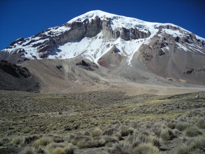 From La Paz: Sajama, Uyuni salt flats, San Pedro de Atacama - Day 4: Flamingo Lagoons and the Altiplano’s Colorful Lakes