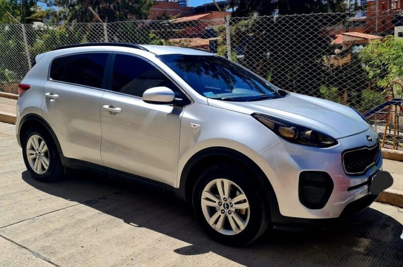 From La Paz: Tihuanacu & Titicaca Lake in one day with lunch - Lake Titicaca and the Traditional Shoreline Life