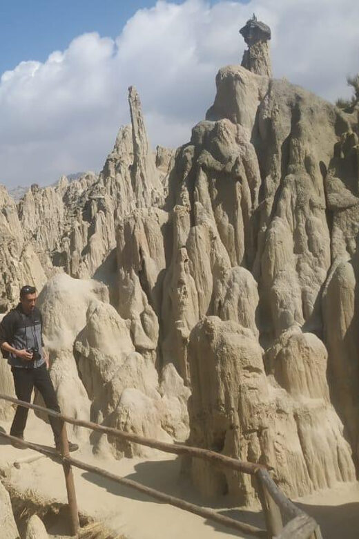 From La Paz: Tiwanaku, Puma Punku & Moon Valley. - Key Points