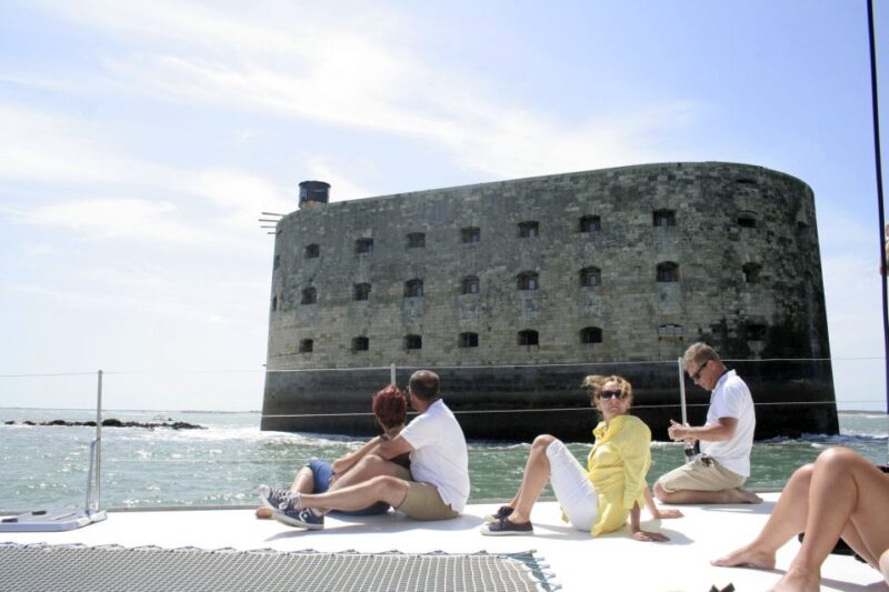 From La Rochelle: Sailing Cruise to Fort Boyard - Key Points