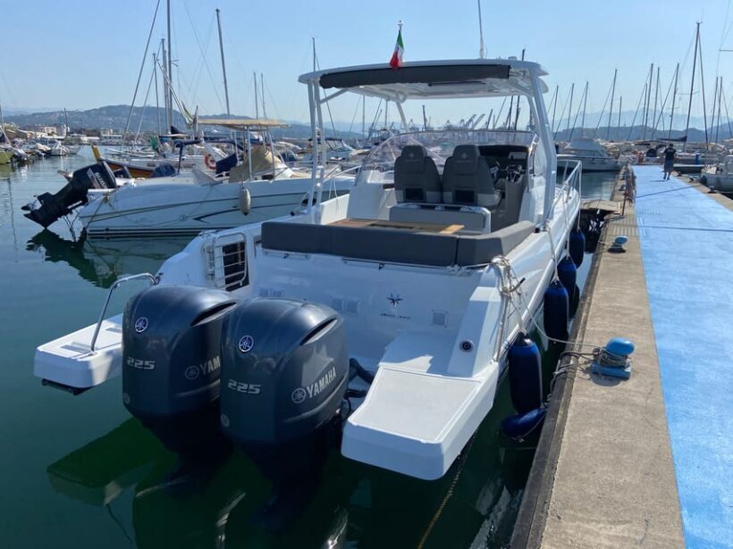 From La Spezia: 5 Terre Private Boat Tour (Lunch and Drinks) - Wildlife and Dolphin Sightings — A Delight for Nature Lovers