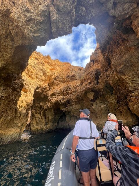 From Lagoa: Dolphins & Ponta da Piedade with biologist guide - FAQ