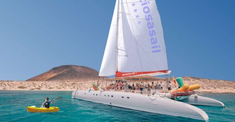 From Lanzarote: Sailing Day Trip Around La Graciosa - Key Points