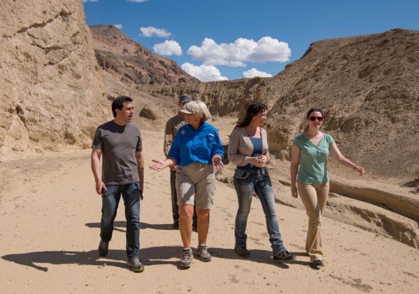 From Las Vegas: Death Valley Trekker Tour - FAQ
