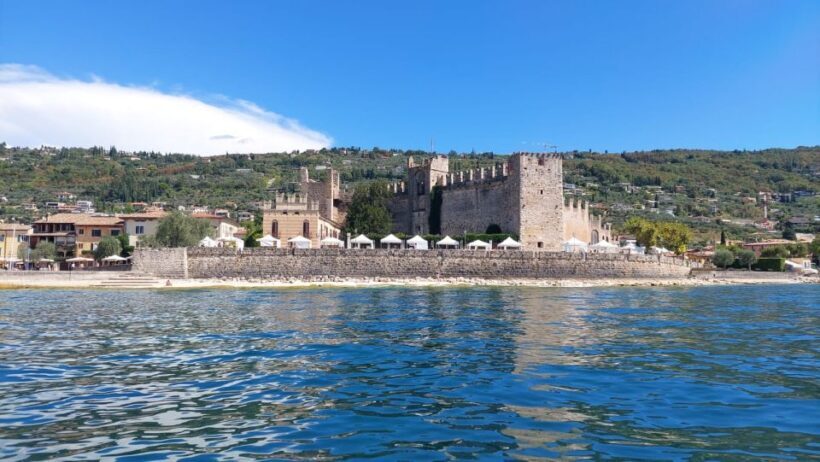 From Lazise: 4 hours boat tour cruise on Lake Garda - Key Points