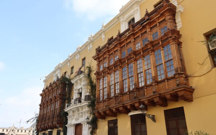 From Lima: Colonial City Tour & Catacombs Museum Guided Tour - Discovering Lima’s Historic Core