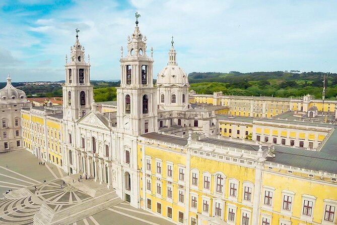 From Lisboa: Mafra, Ericeira & Queluz Small-Group Full Day Tour - The Opulence of Queluz: Portugal’s Versailles