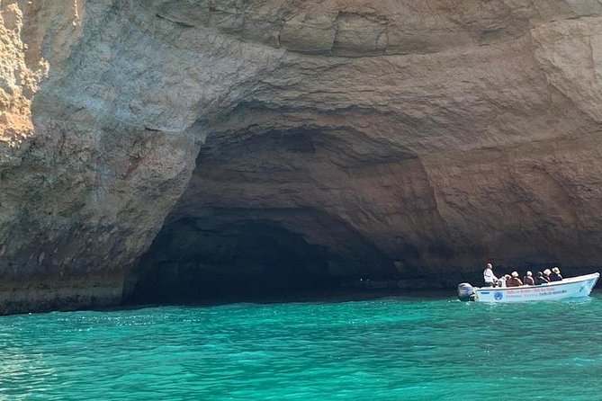 From Lisbon: Algarve Private Tour With Benagil Caves Cruise - Guides and Customer Feedback