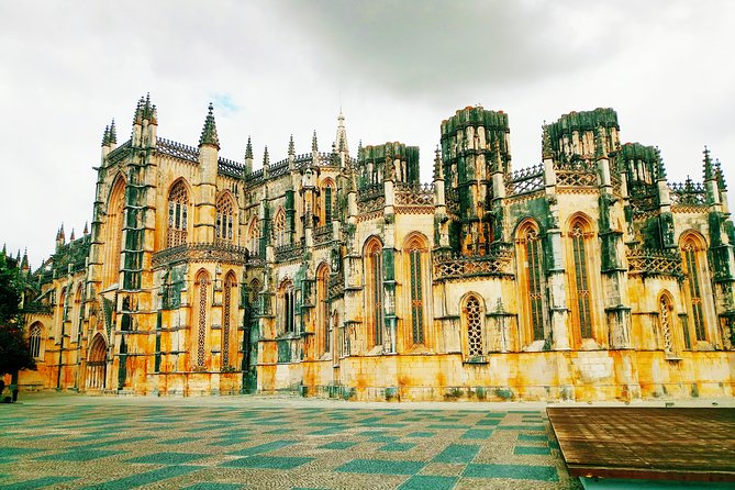 From Lisbon: Batalha, Alcobaça, Óbidos, Fátima & Nazaré - Practical Information