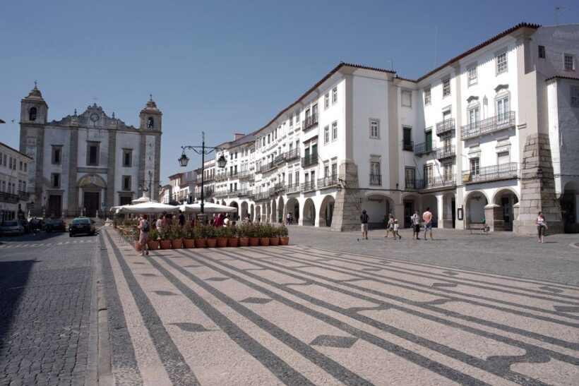 From Lisbon: Évora and Monsaraz Day Tour with Wine Tasting - FAQ