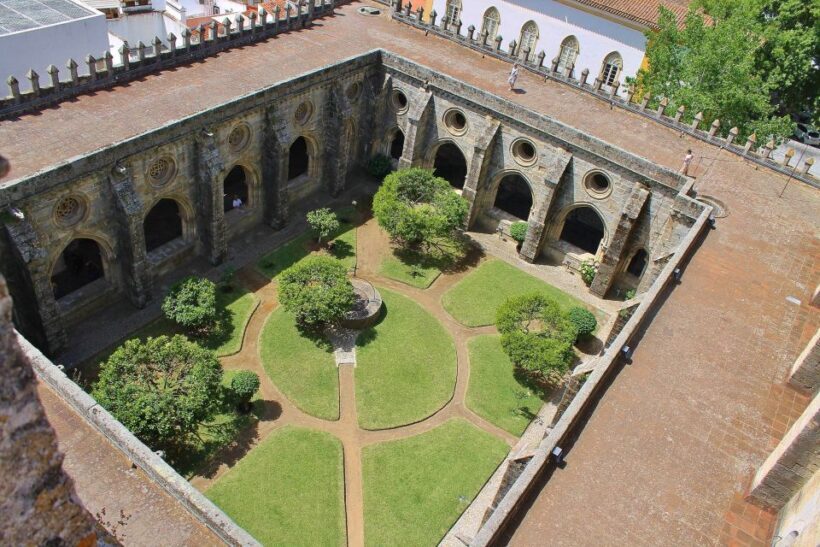 From Lisbon: Évora Private Historic Discovery Tour - Why Choose This Tour?