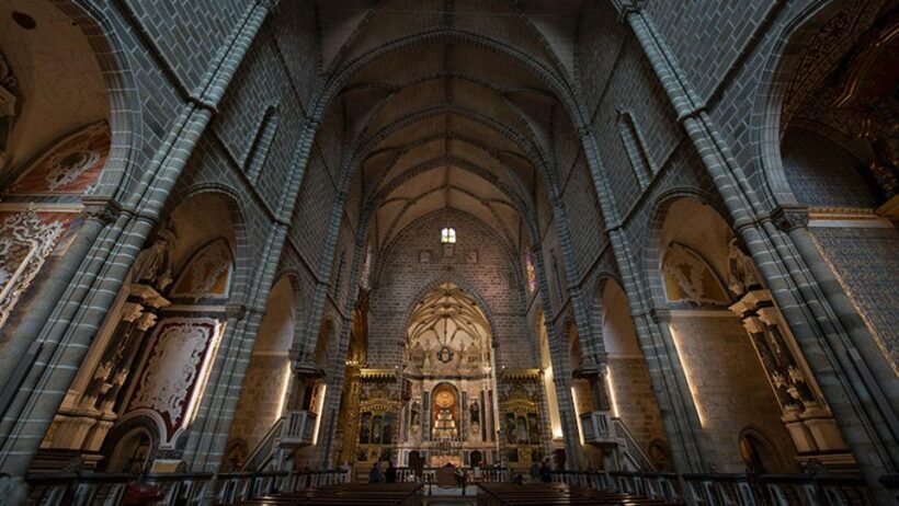 From Lisbon: Évora Tour with Wine Tasting included - Value and pricing