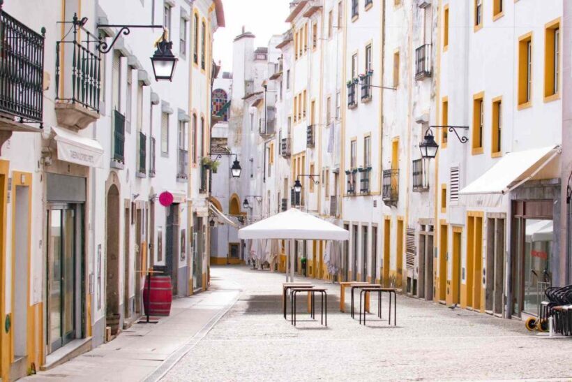 From Lisbon: Évora Tour with Wine Tasting included - FAQ