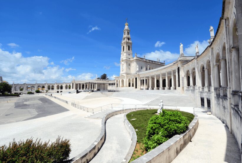 From Lisbon: Fátima, Batalha and Tomar - Faith and Knights Templar - A Practical Journey through Portugal’s Religious and Knights Templar Sites