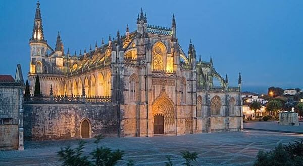From Lisbon: Fátima, Batalha, Nazaré and Óbidos Day Tour - Exploring Portugal’s Heritage and Coastline: A Review of the Lisbon Day Tour to Fátima, Batalha, Nazaré, and Óbidos