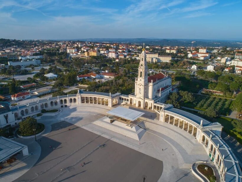 From Lisbon: Fatima, Batalha, Nazare, Obidos - Small Group - FAQs