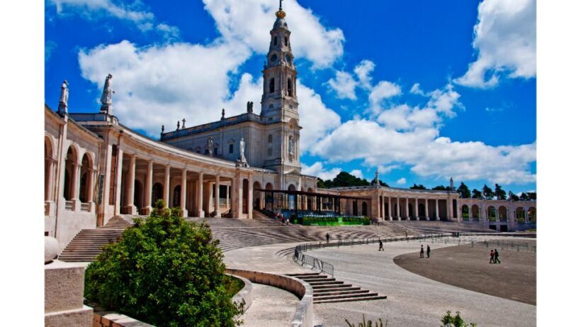 From Lisbon: Fatima, Nazare and Obidos Luxury Private Tour - What Travelers Say About This Tour