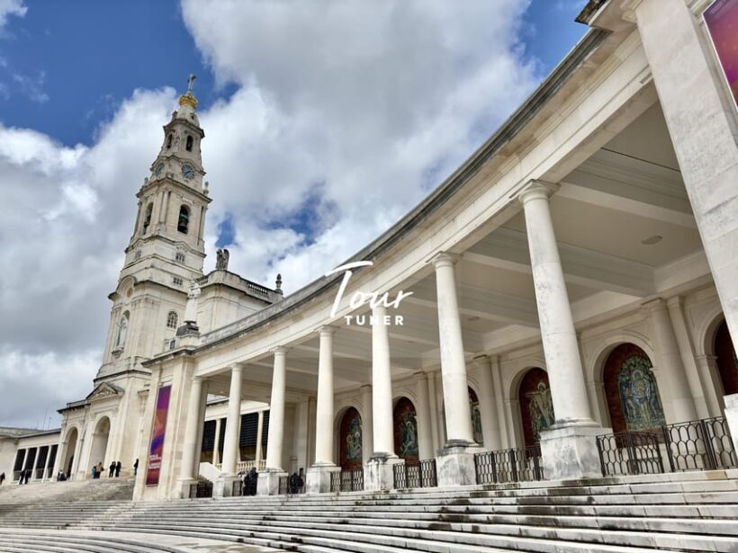 From Lisbon: Fátima, Nazaré, and Óbidos. Private Tour - The Sum Up