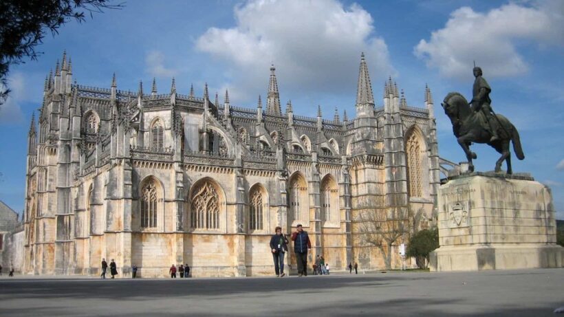 From Lisbon: Fatima, Nazaré, Óbidos Full-Day Trip - FAQs