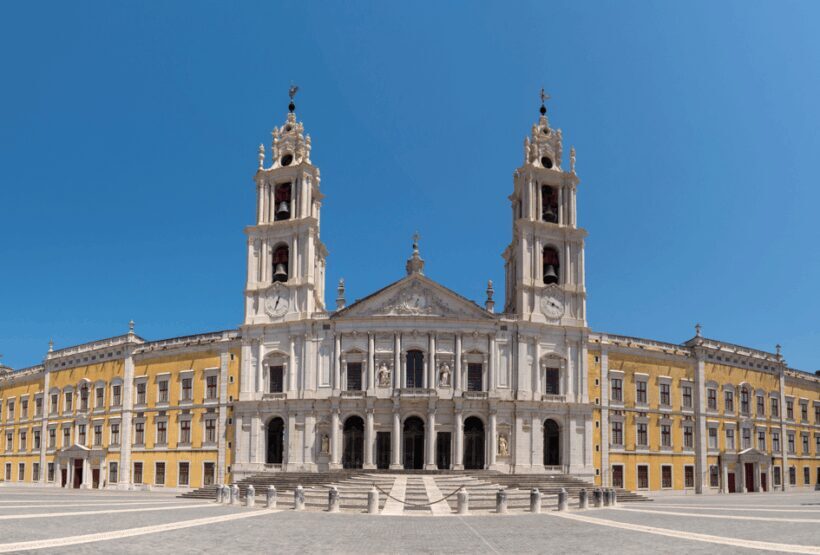 From Lisbon: Mafra Palace and Ericeira - Heritage and the Portuguese Coast - Strolling Through Ericeira: Coastal Charm and Surf Culture