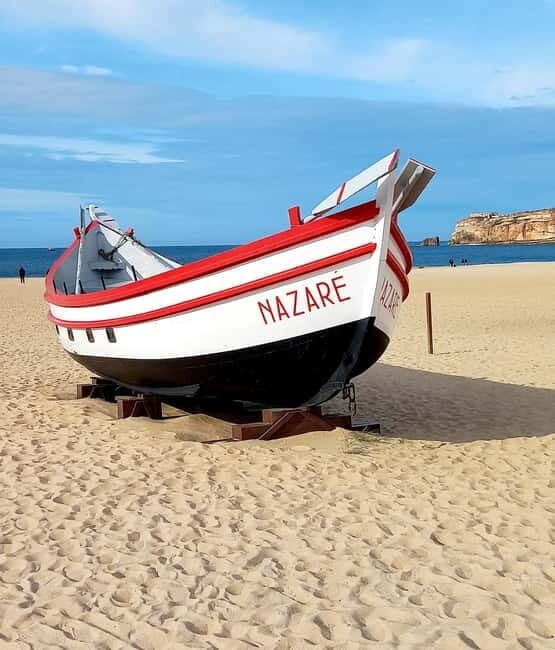 From Lisbon: Nazaré and Óbidos - Private Guided Tour - A Well-Balanced Day from Lisbon to Coast