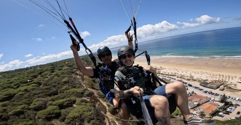 From Lisbon: Paragliding Tandem Flight - An In-Depth Look at the Lisbon Paragliding Experience