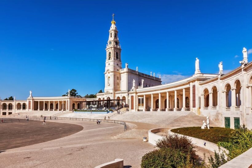From Lisbon: Private Fátima, Nazaré & Óbidos Day Trip - FAQs