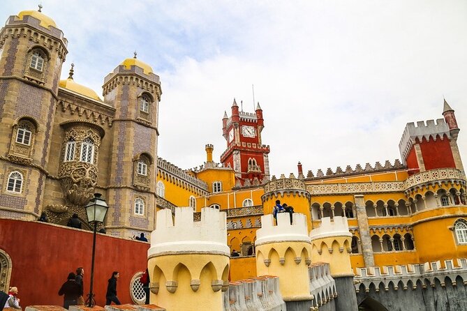 From Lisbon: Private Full Day Tour, Lisbon & Sintra - Accessibility and Additional Tour Information
