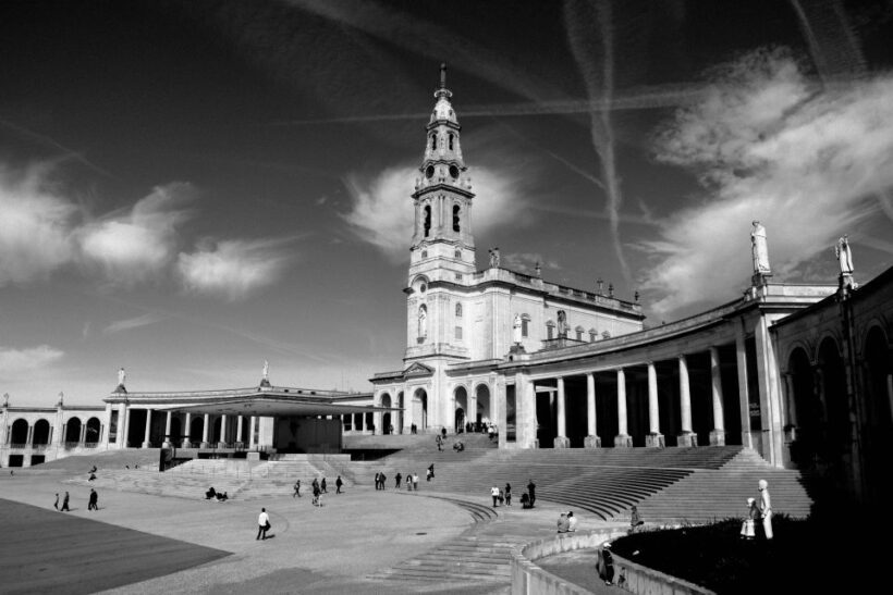 From Lisbon: Private Tour - Fátima,Batalha,Nazaré and Óbidos - Exploring Portugal’s Heart: A Detailed Look at the Private Lisbon Tour to Fátima, Batalha, Nazaré, and Óbidos