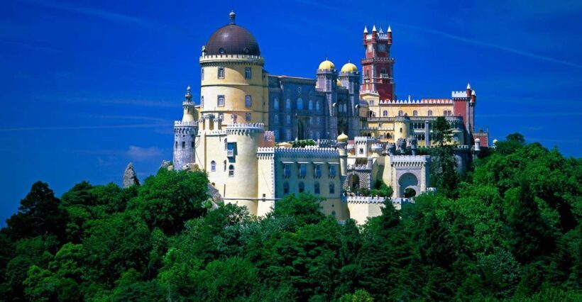 From Lisbon: Sintra and Cascais Deluxe Full-day Private Tour - A Detailed Look at the Tour Experience